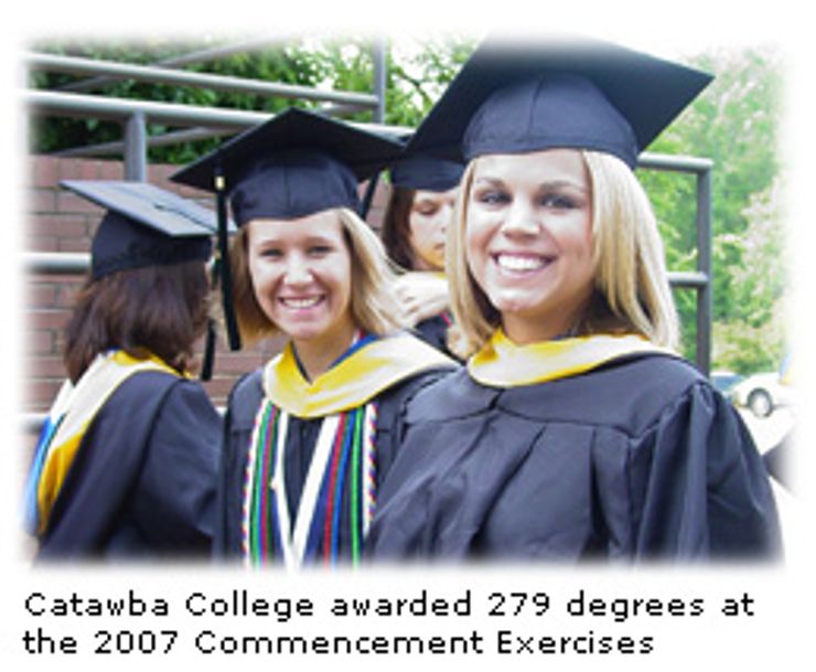 Catawba College Awards 279 Degrees at 2007 Commenc | Catawba College
